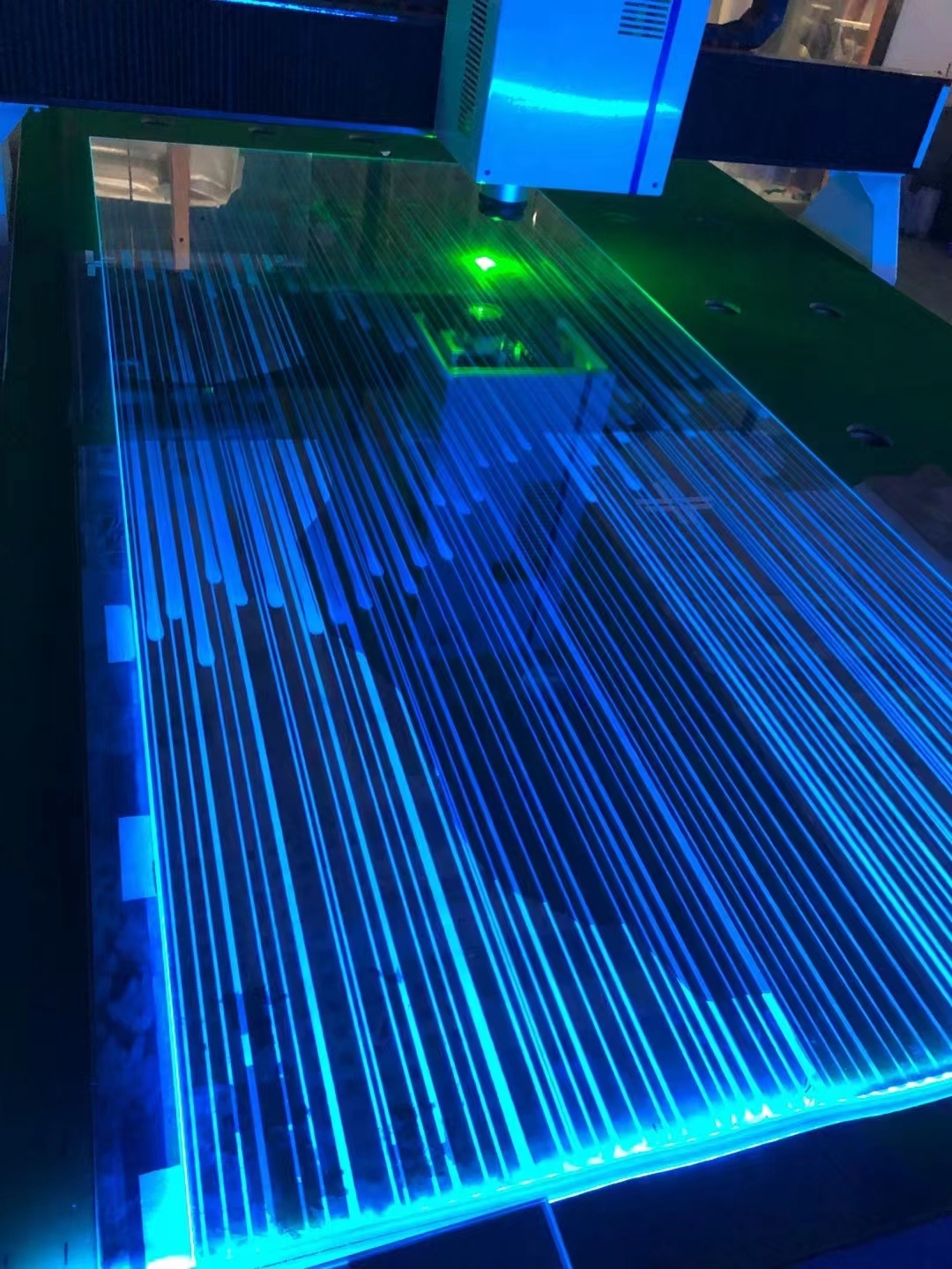 Flatbed Glass Inside Laser Engraving Machine – Sismar Laser